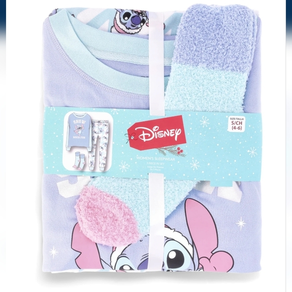 Disney | Intimates & Sleepwear | Disney Womens Sleepwear Set Stitch ...